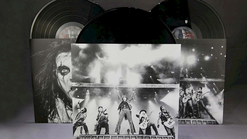 Alice Cooper - 'Raise The Dead (Live from Wacken)' Limited Deluxe Edition